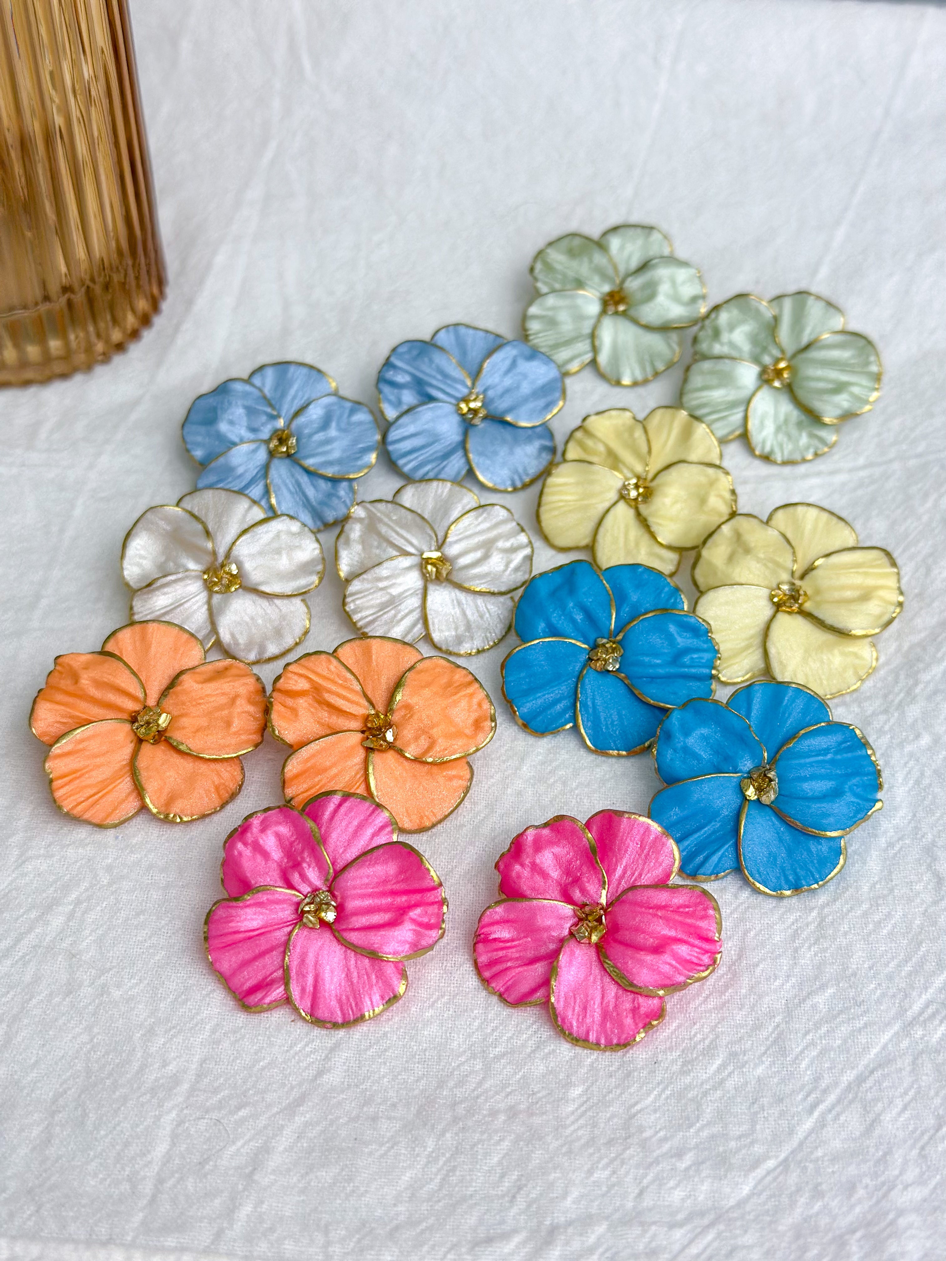 Poppy Statement Studs | AnnaBanana